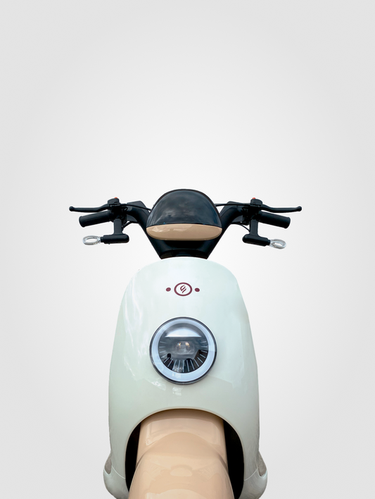 Triciclo Eléctrico Beetle | Diseño Compacto y Estilo Únic